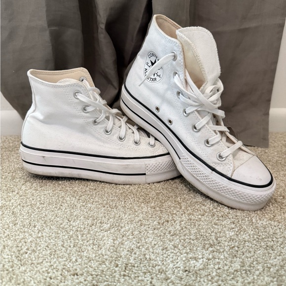 Converse | Shoes | Converse Chuck Taylor All Star Light Platform White ...